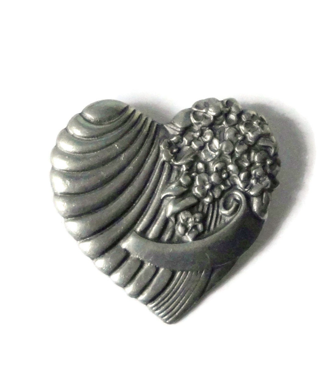 Fine Pewter Heart Brooch. 1990 Elias Pewter. U.S.A - Etsy