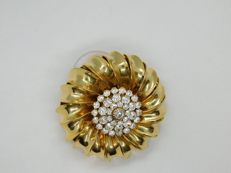 Vintage Gorgeous Gold Tone Flower With Clear Rhinestones | Etsy