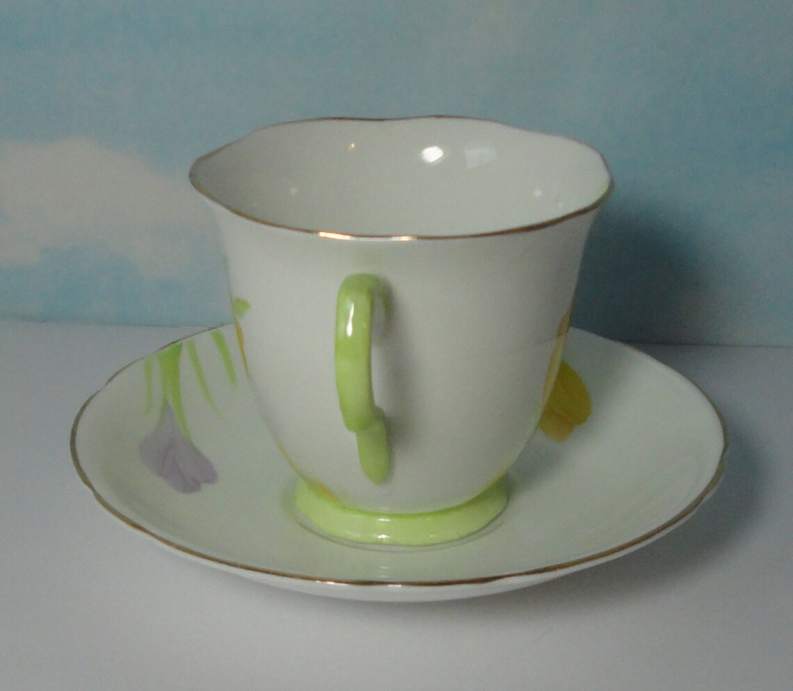 Tulip Flower MELBA Bone China Teacup and Saucer. Made in - Etsy