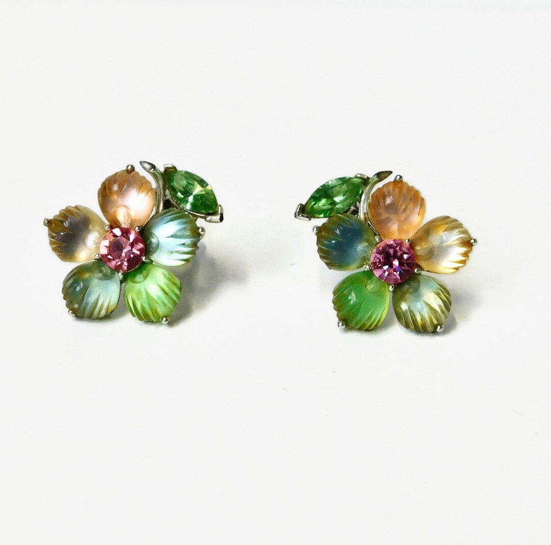 Vintage LISNER Pastel Colors Molded Lucite Petals Flower and ...