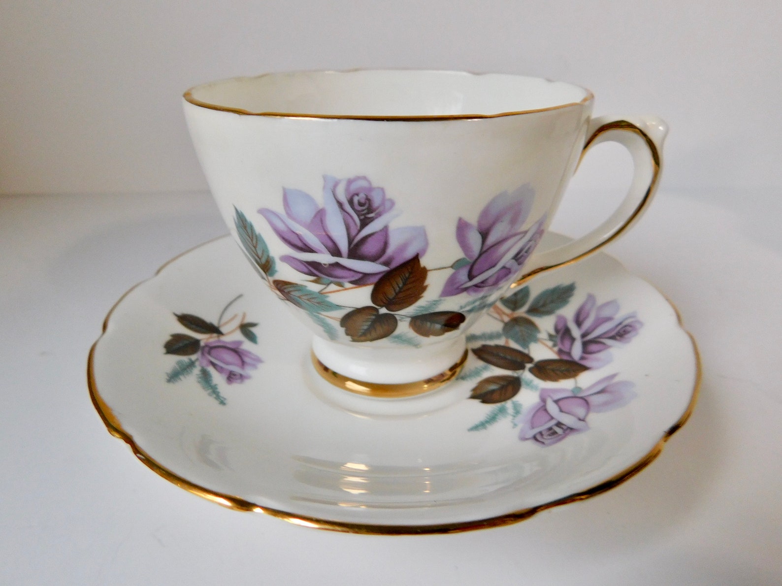 Vintage DELPHINE Bone China Purple Roses Teacup and Saucer. - Etsy