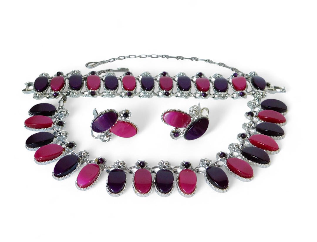 Mid Century PAKULA Purple and Magenta Color Thermoset Lucite Demi ...