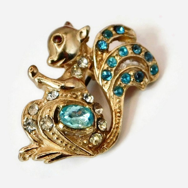 Squirrel Brooch - Etsy