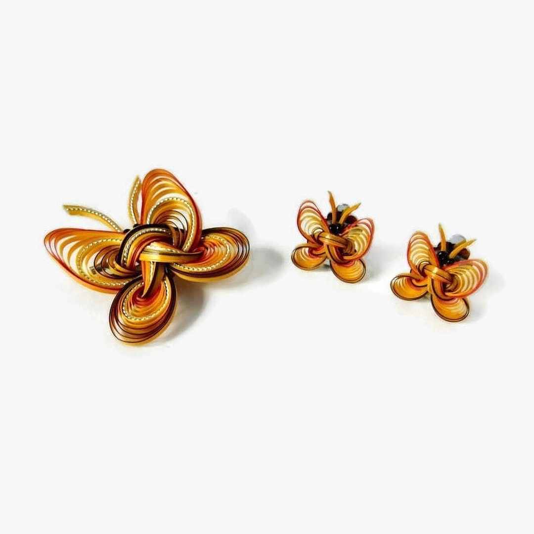 1960s Quilled Bamboo/rattan Natura,l Brown , Red and Black Butterfly ...
