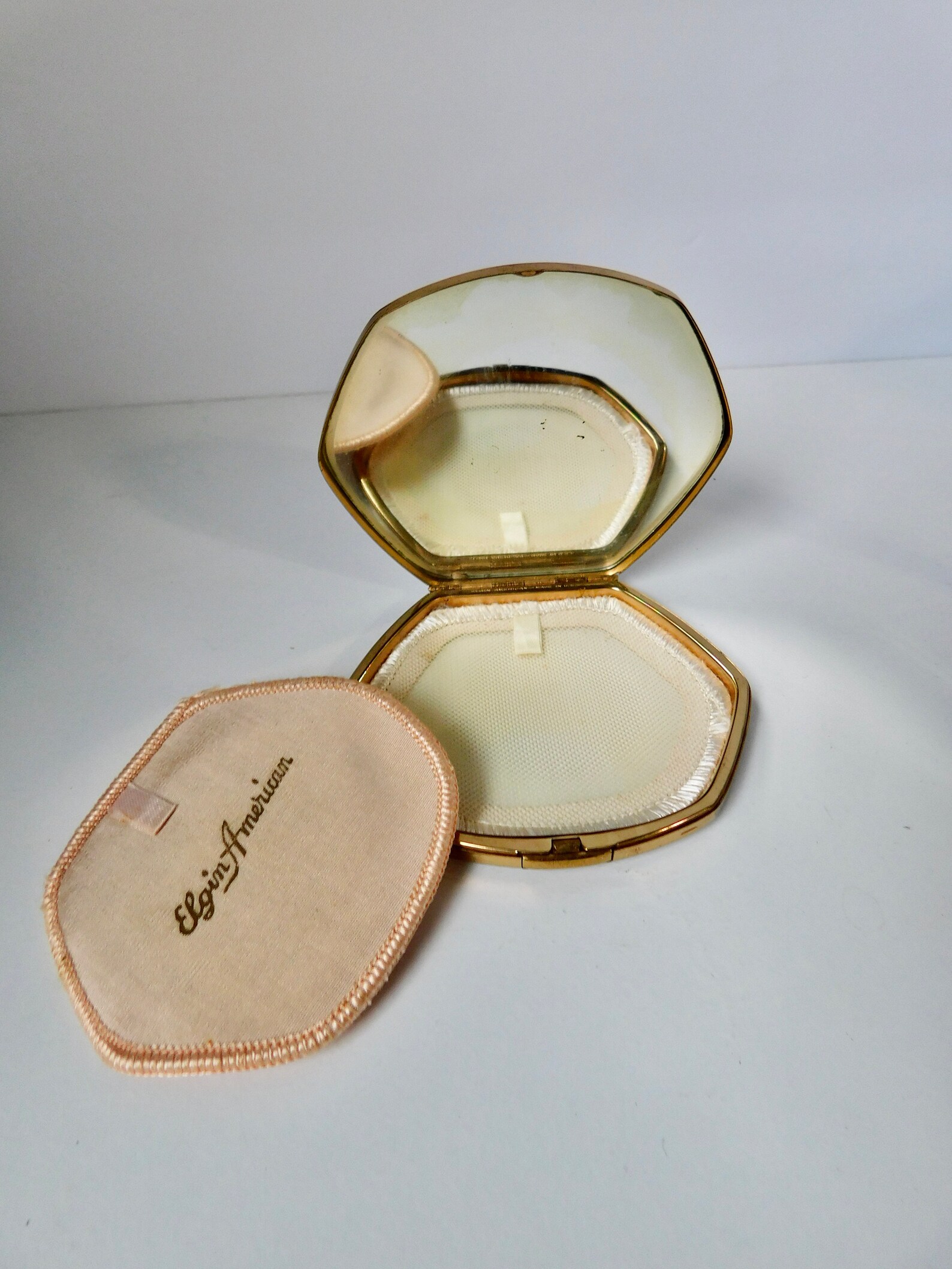 Vintage Gold Tone Metal Elgin American Compact Powder - Etsy