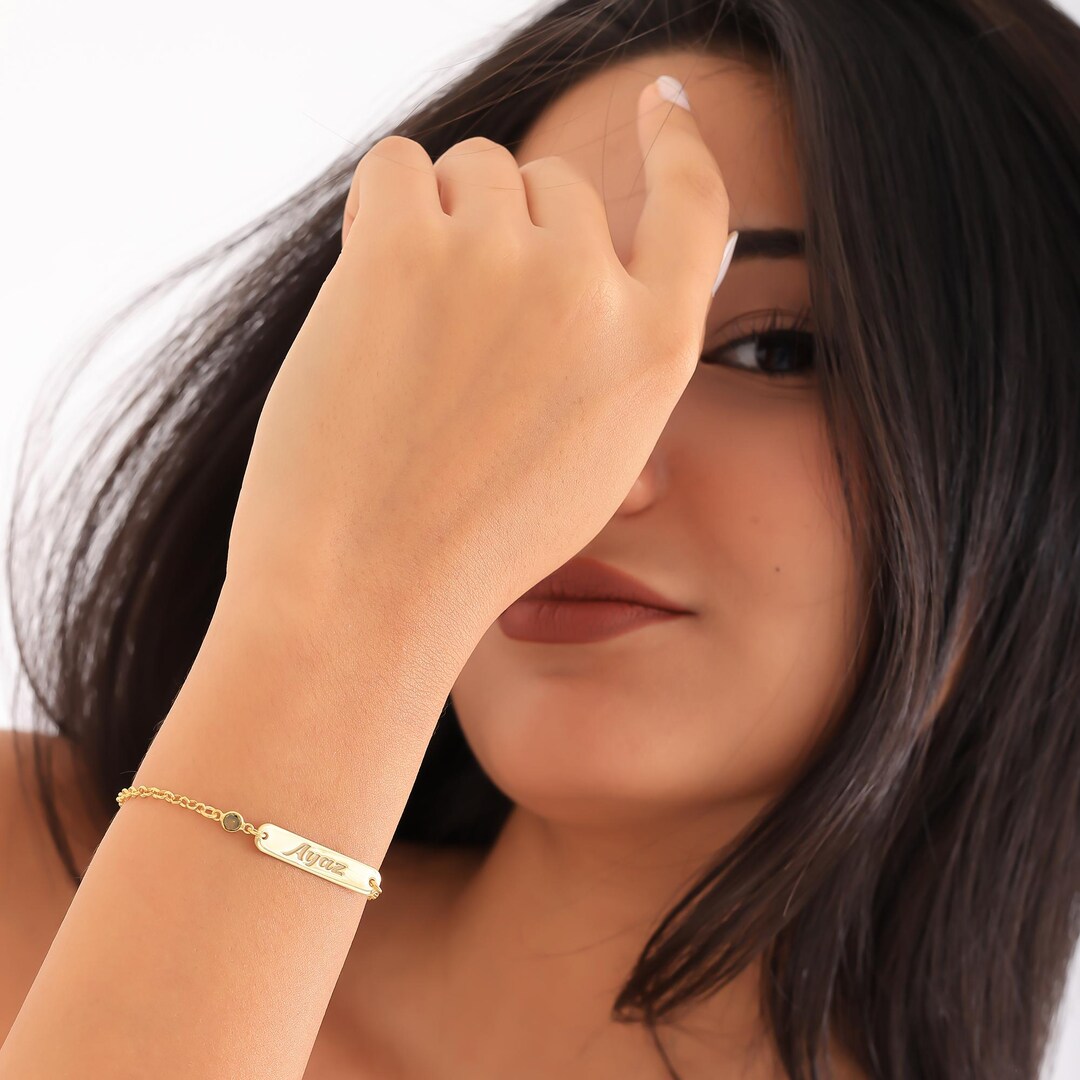 Gold Baby Name Plate Bracelet, Birthstone and Name Bracelet for Kids ...