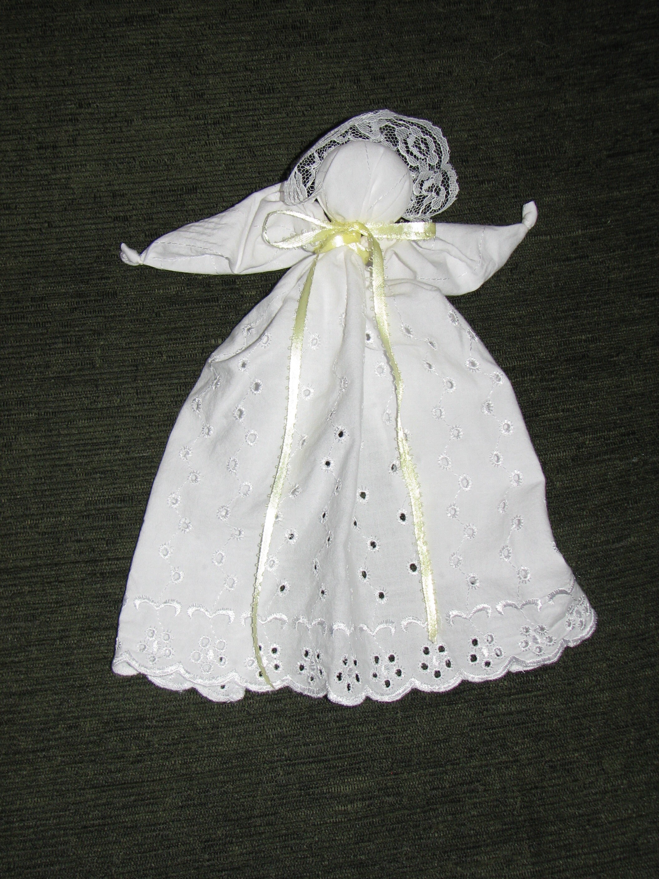 White Hanky Baby, Prayer Doll, Pew Baby With Eyelet Fabric Great for ...