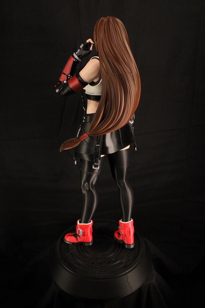 Tifa Lockhart by ESM - 1/2.5 Scale Full Color 3D Print - Etsy