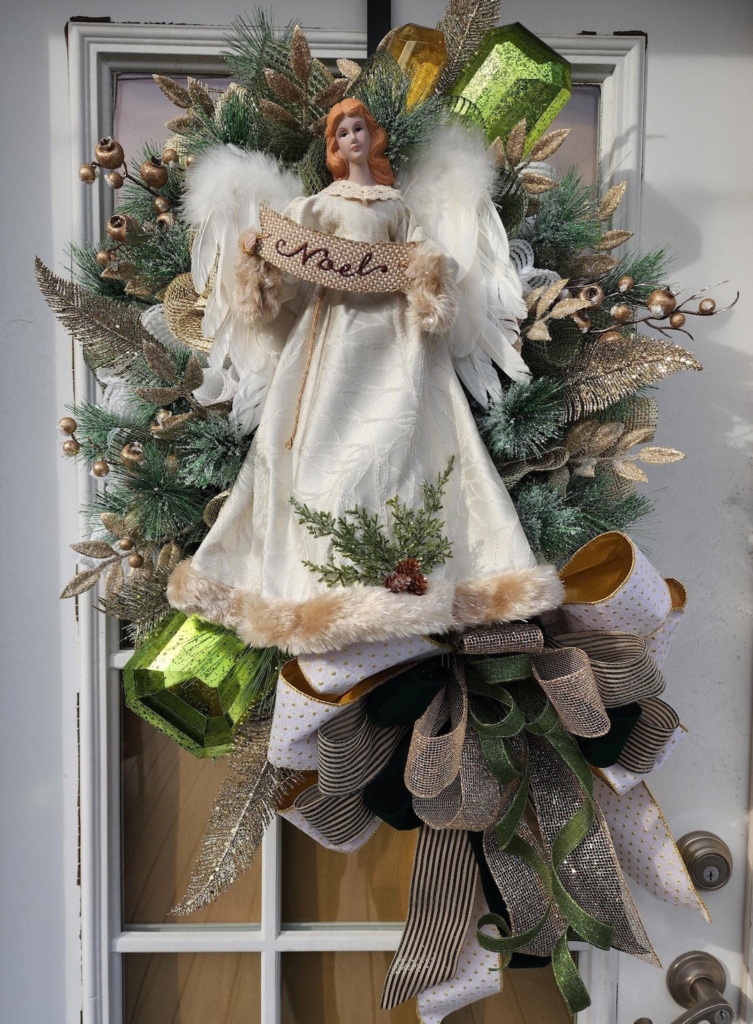 Christmas Wreath With Ivory Angel, Christmas Angel Wreath, Angel ...