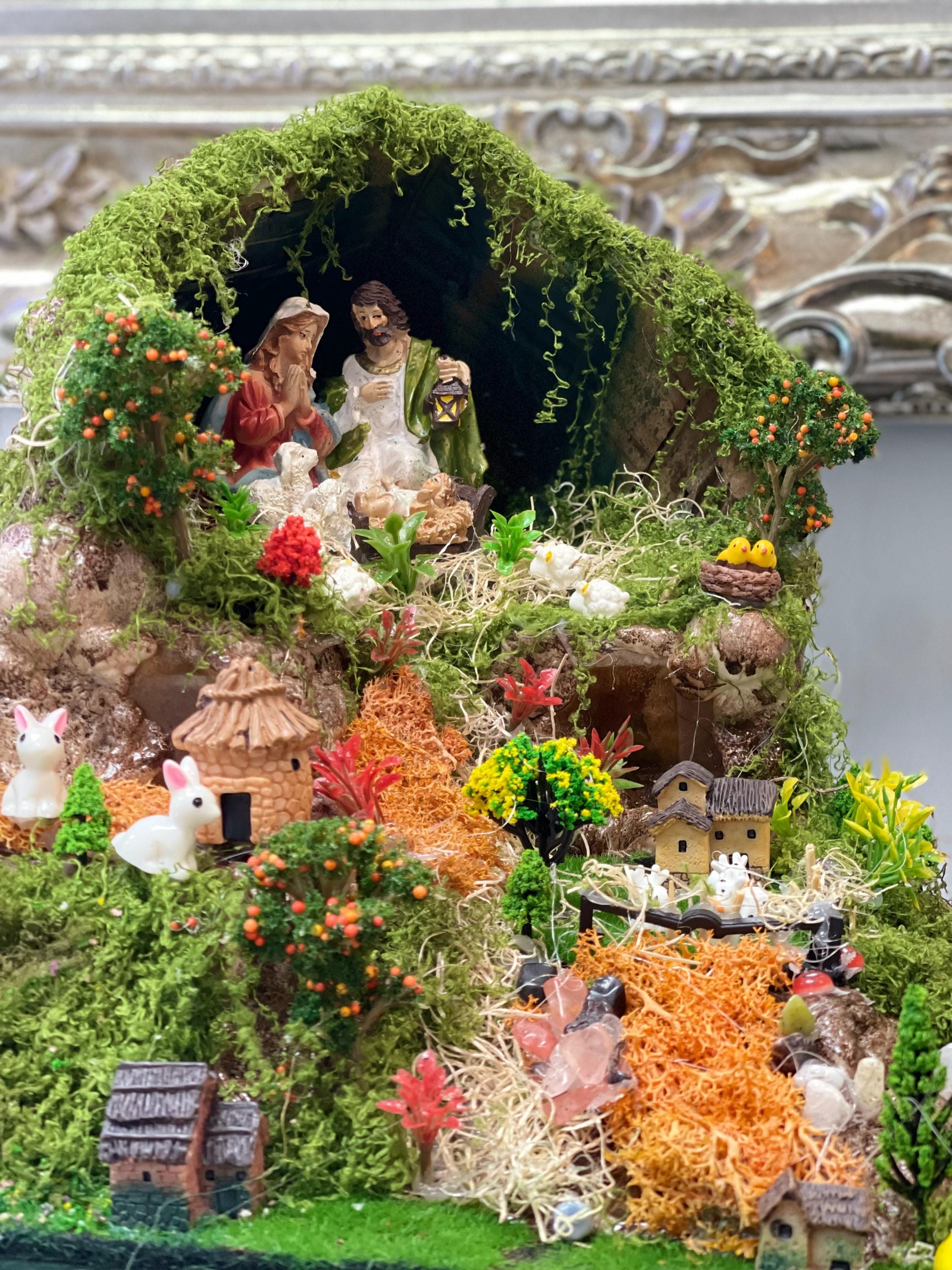 Handmade Nativity Scene, Christmas Decorations, Decorative Arrangement ...