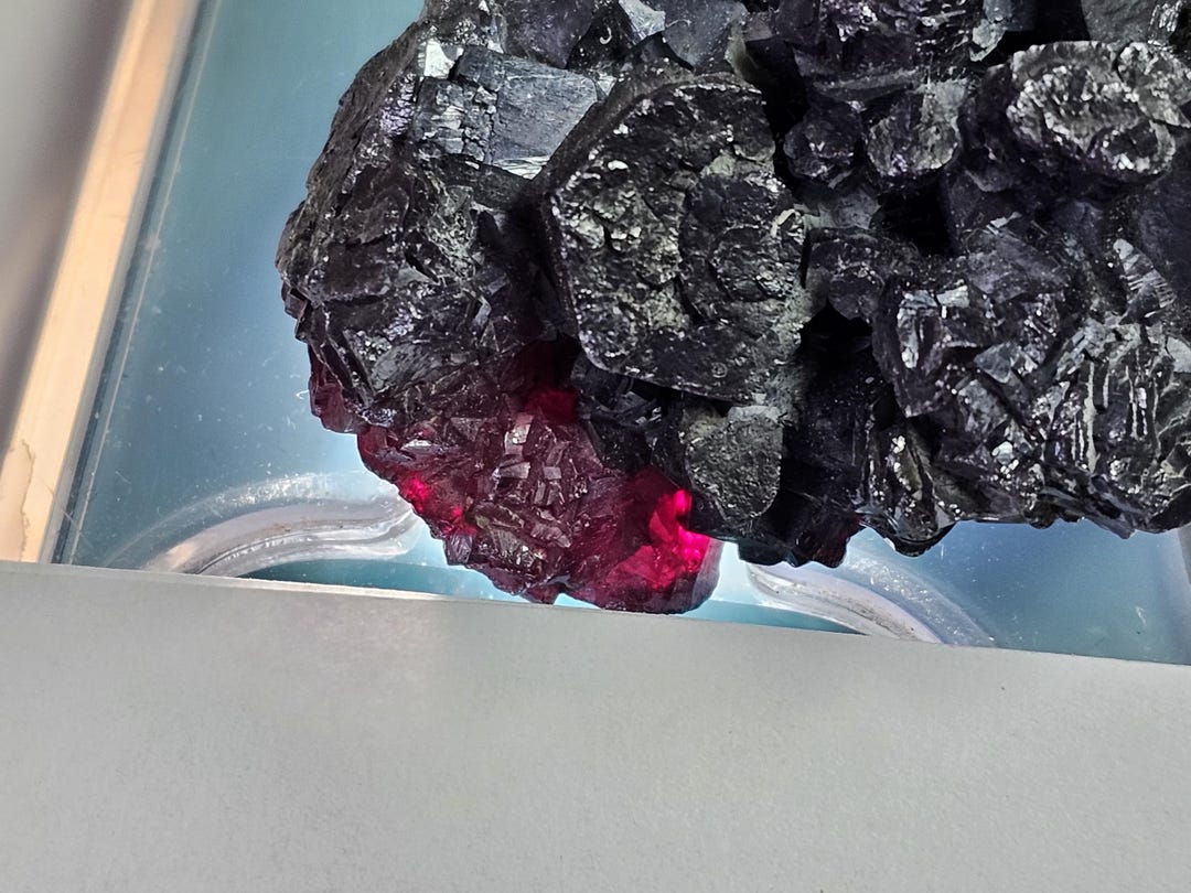 Pyrargyrite "ruby Silver" Rock Mineral Specimen Special Sample, Black ...