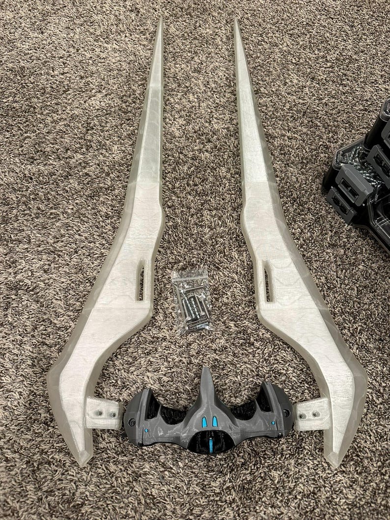 Halo Energy Sword 3D Printed Prop Single Color Leds W Detachable Blades ...