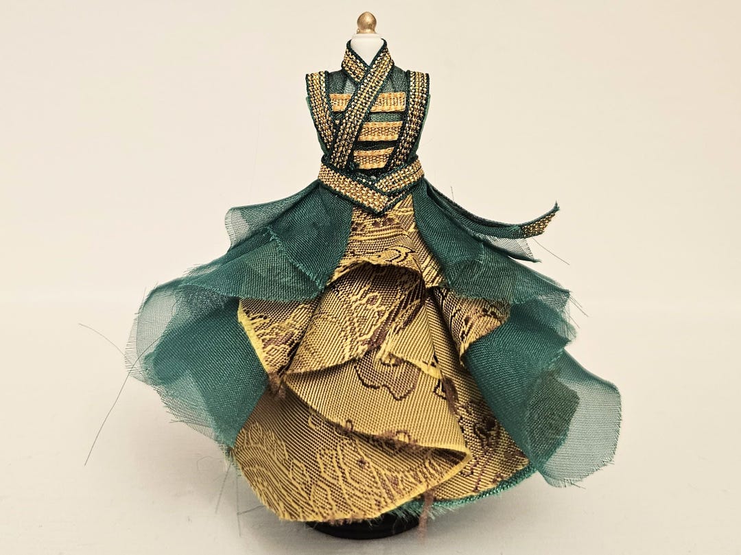 Classic Oz Soldier Uniform Ballgown - Perfect Gift for Fantasy Lover ...