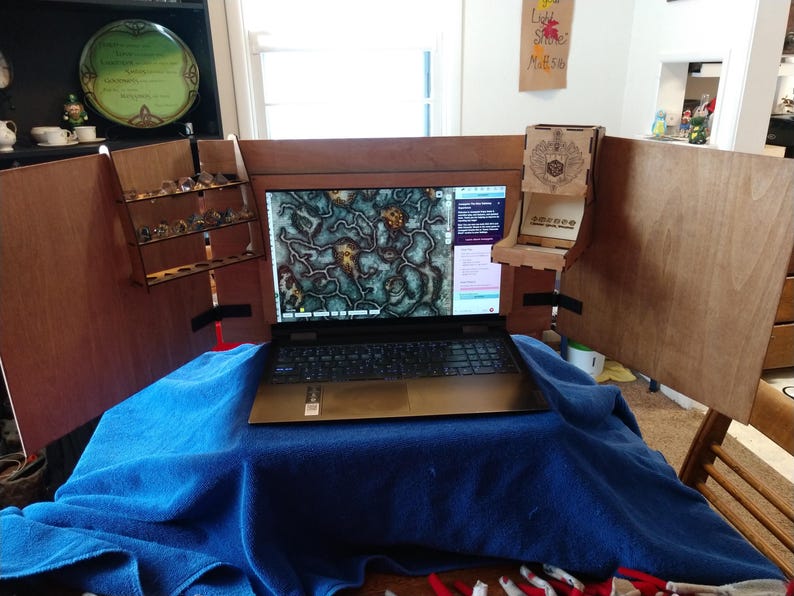 Floating DM Screen - Etsy