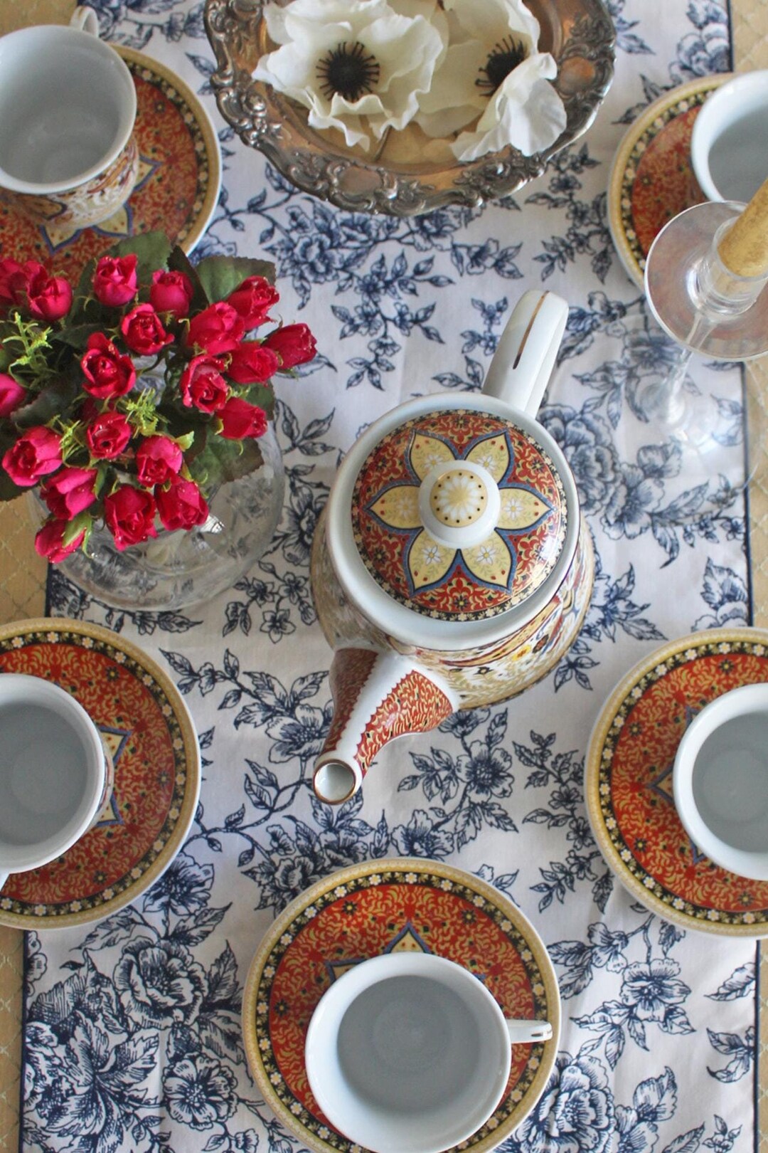 Turkish Tea Set Bundle for 5 | Islamic Motifs | Teapot, Teacups, Table ...