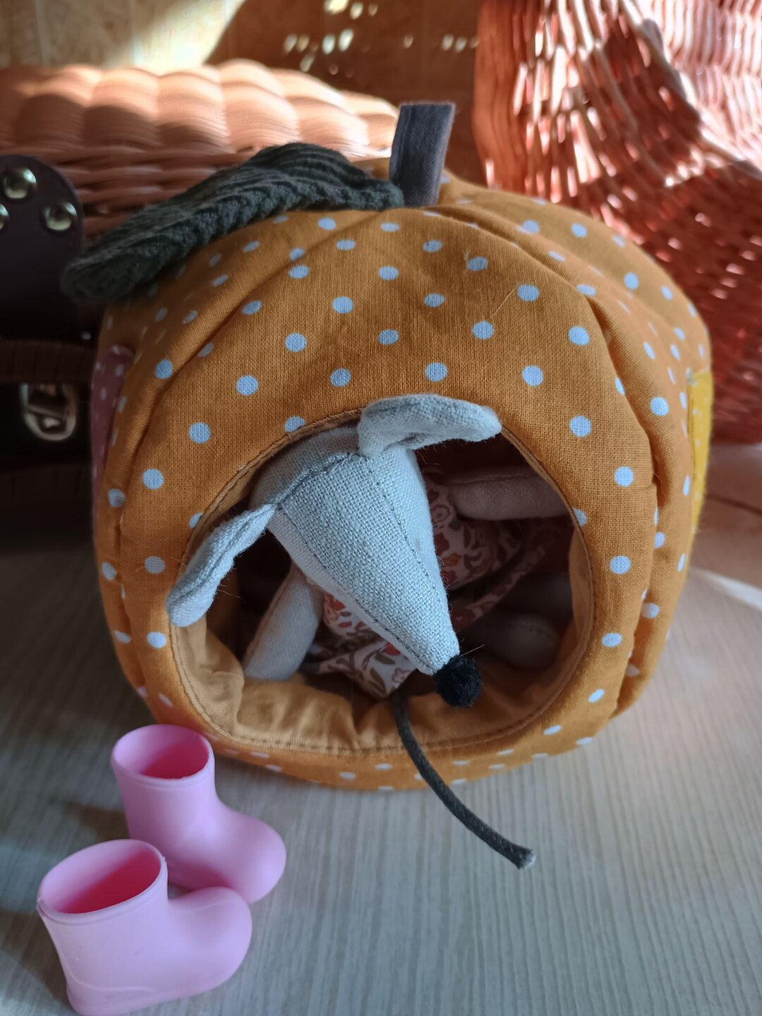 Handmade Apple Mouse House, Textile Mouse Burrow, Imaginative Play Toy ...