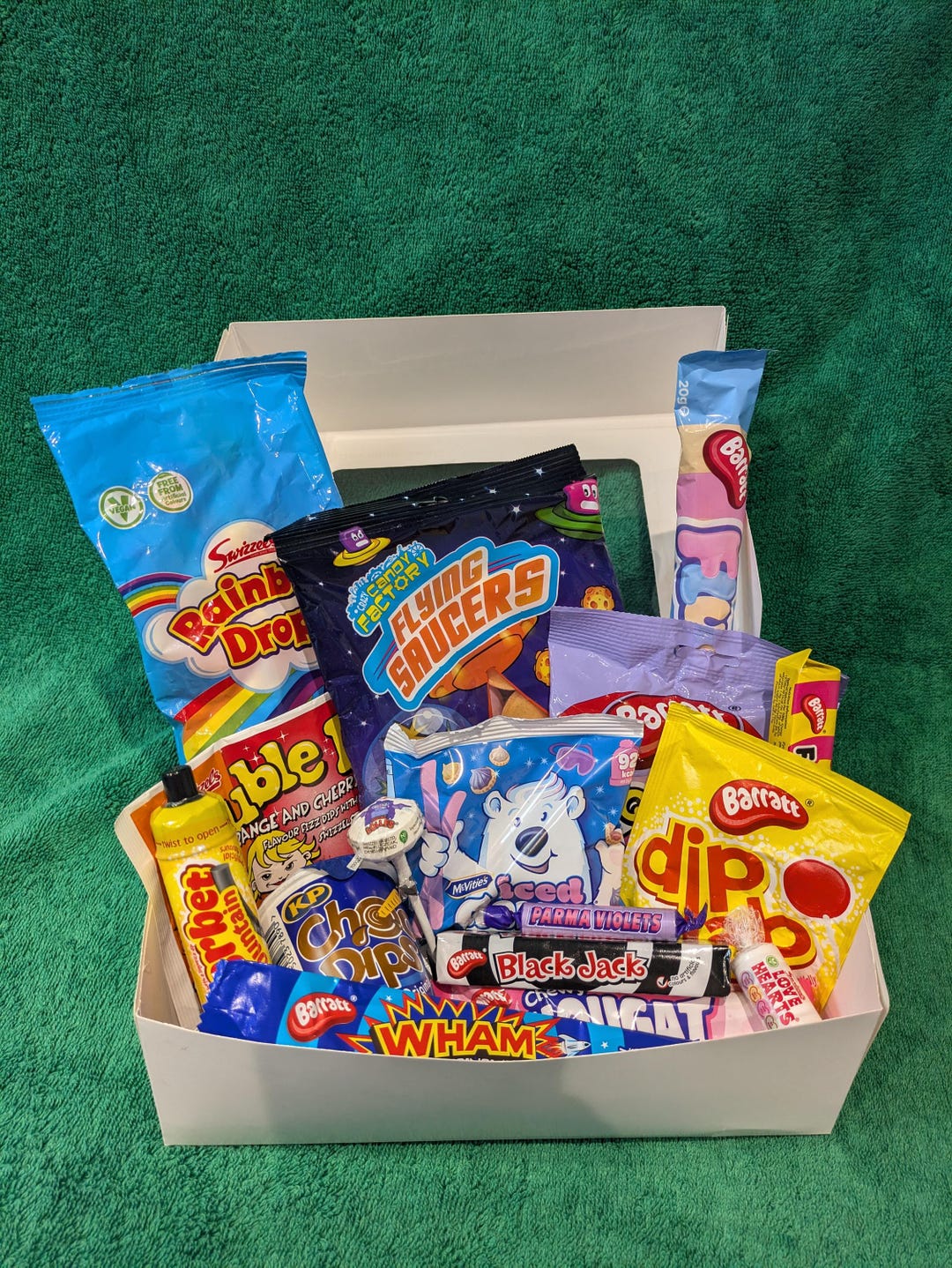 RETRO SWEET HAMPER 80's 90's Sweets Perfect Gift for Christmas or ...
