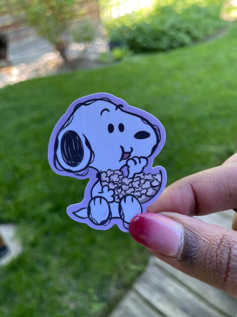 Snoopy Eating Popcorn - Sticker, Funny, Cute, Snoopy, Peanuts, Charlie ...