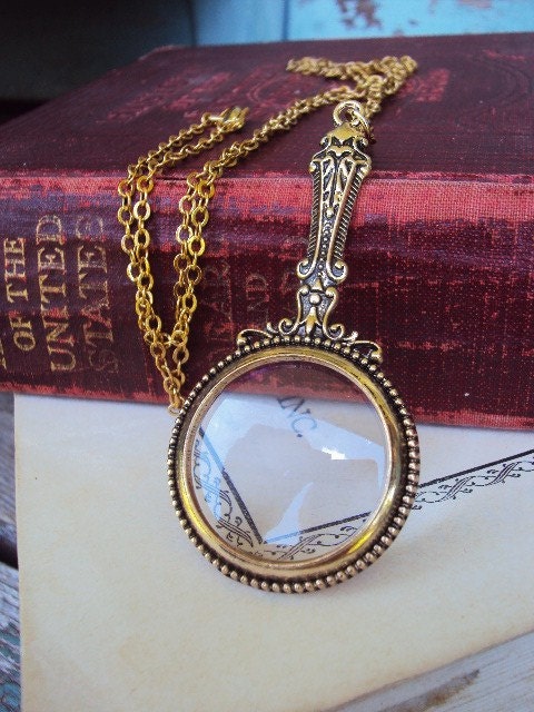 Vintage Style Magnifying Glass Pendant Necklace Victorian Style Ornate ...