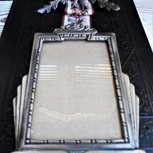 Vintage Picture Frame With Tapestry Ribbon and Swag Finial Topper ...