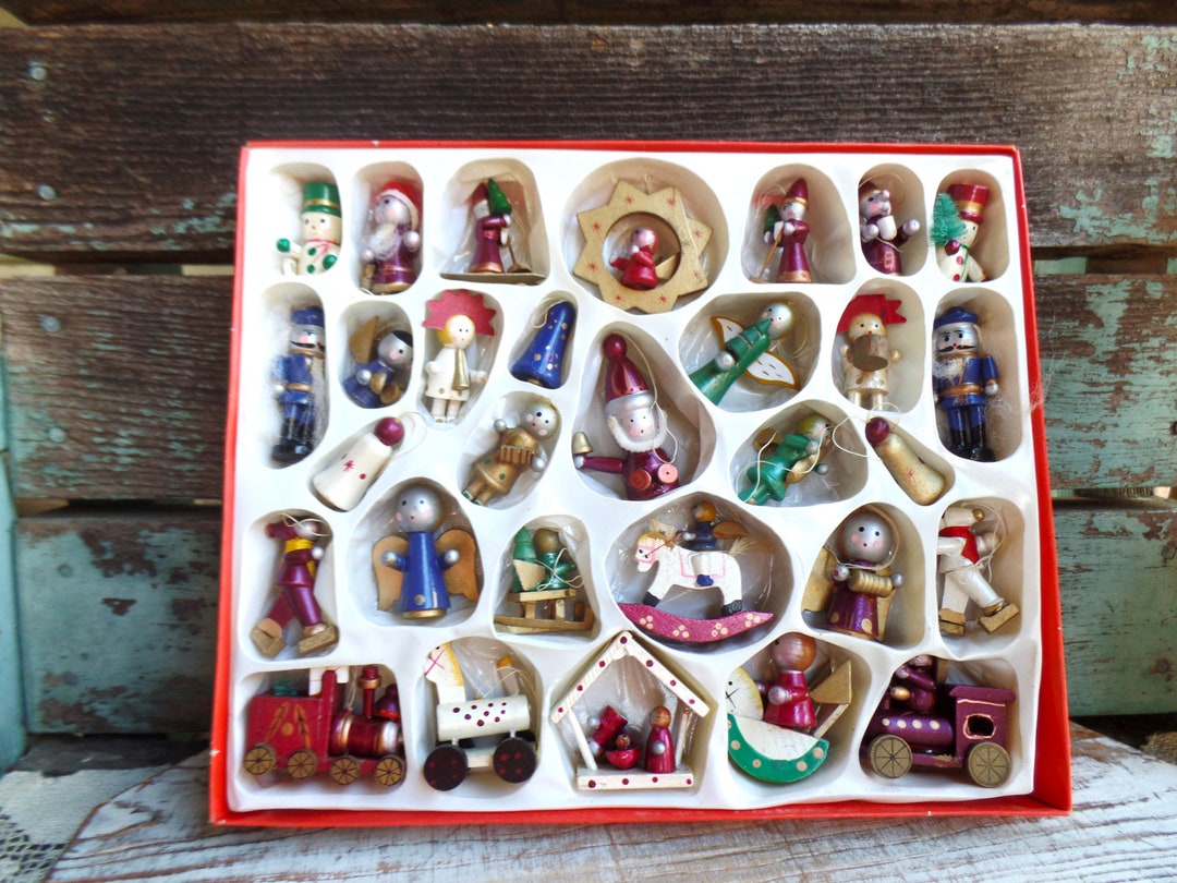 Vintage Wood Christmas Ornaments