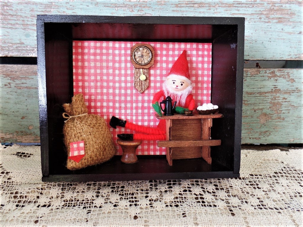Vintage Christmas Santa Claus Diorama Shadow Box Retro | Etsy