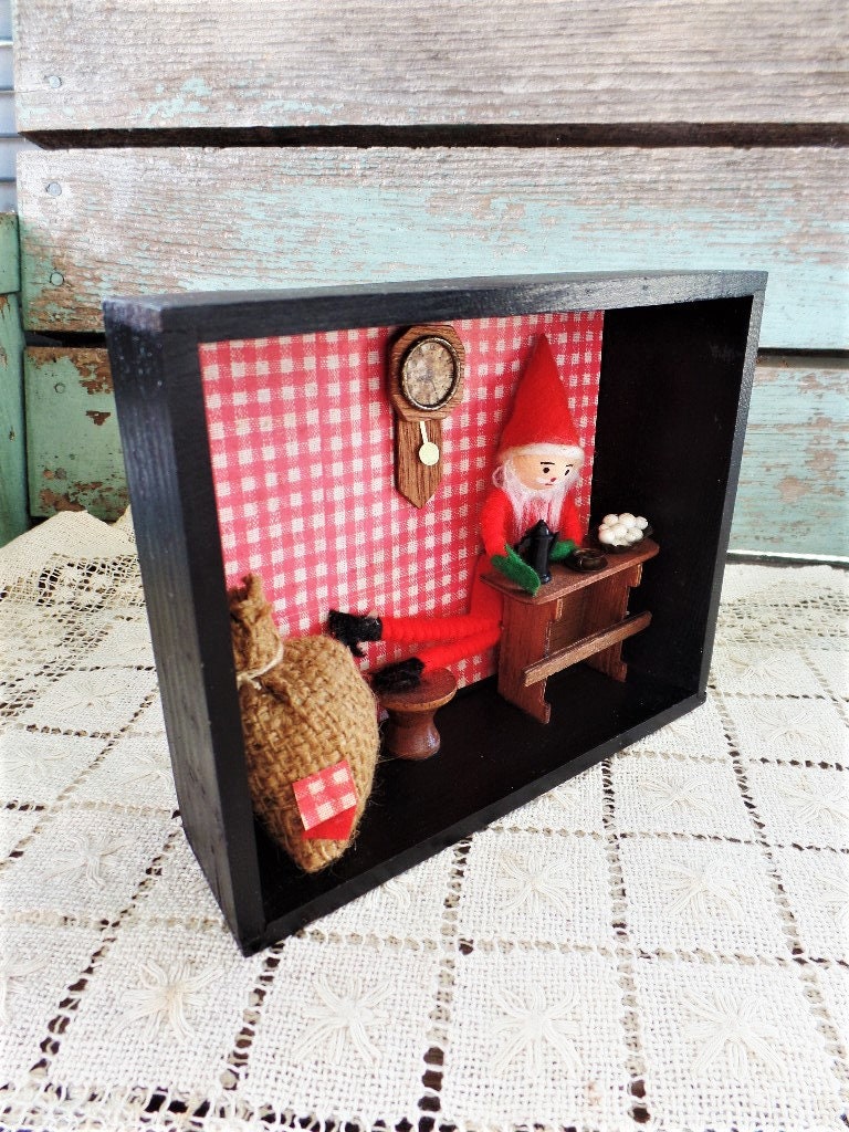 Vintage Christmas Santa Claus Diorama Shadow Box Retro | Etsy