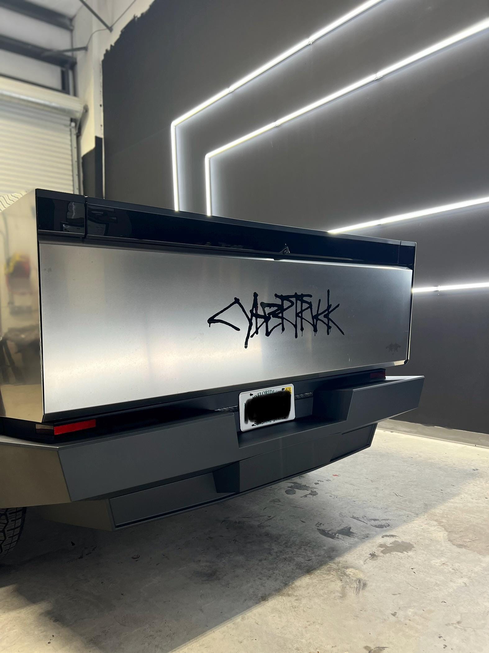 Cybertruck Tailgate Decal - Etsy