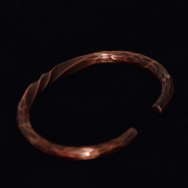 Mobius Bangle - Etsy