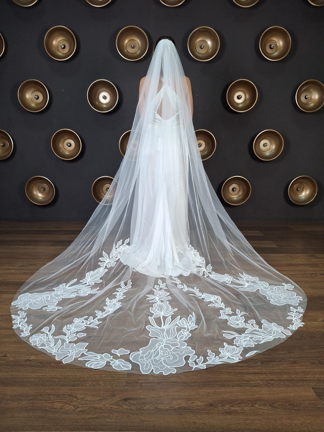 Royal Veil With Flowers Bridal Veil Ivory Cathedral Floral Wedding Veil ...