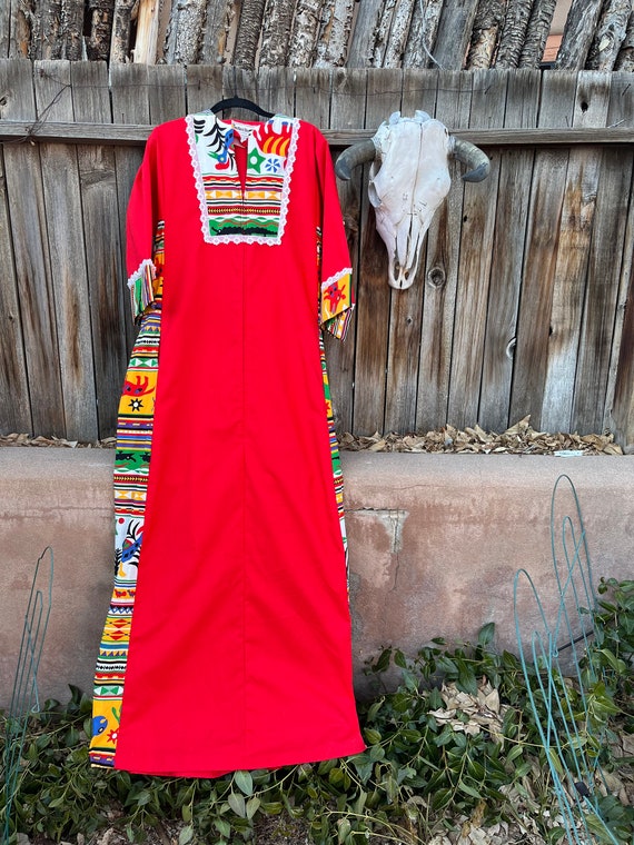 70s Vintage Red Folk Art Animal Novelty Print Kaftan … - Gem