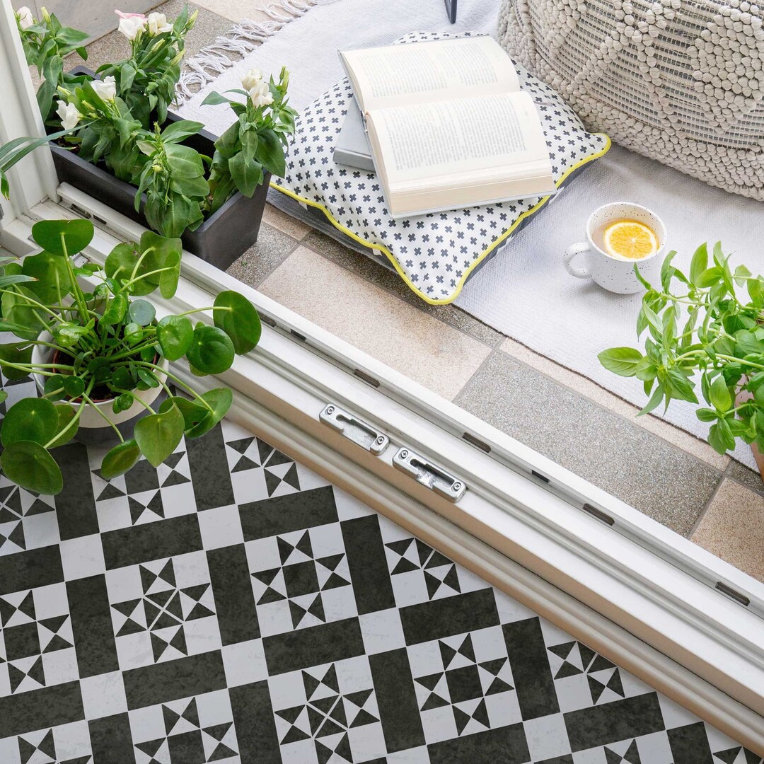 Queen Victoria Tile Stencil – Cement Tile Stencil for Painting Floors ...