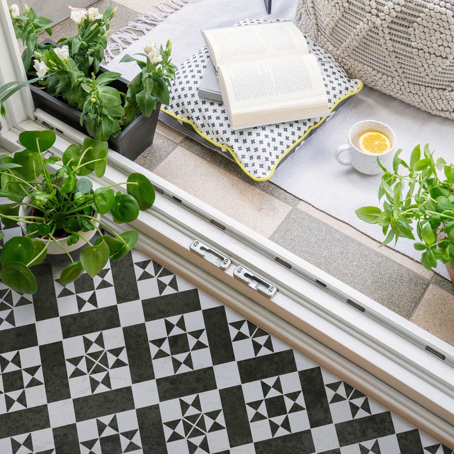 Queen Victoria Tile Stencil Cement Tile Stencil for Painting - Etsy