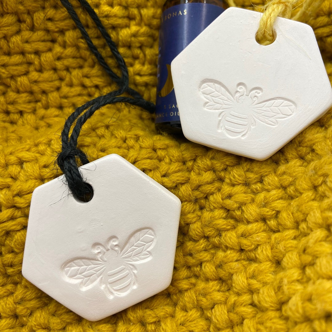 Hexagon & Bee Air Freshener, Aromatherapy Oil Diffuser is 100% Natural ...