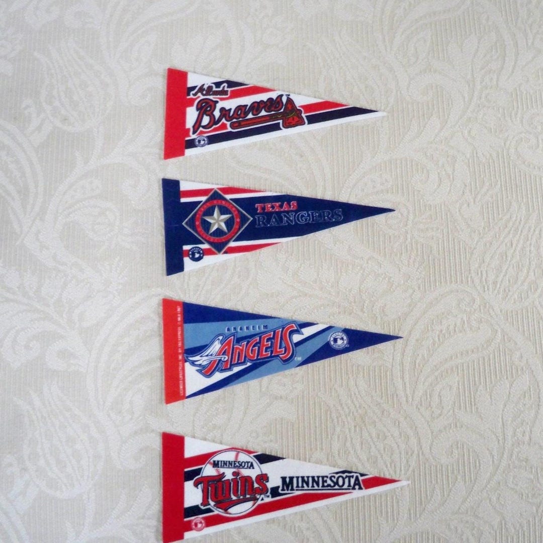 Vintage Collectible Baseball Felt Pennants Set of Four Atlanta Braves ...