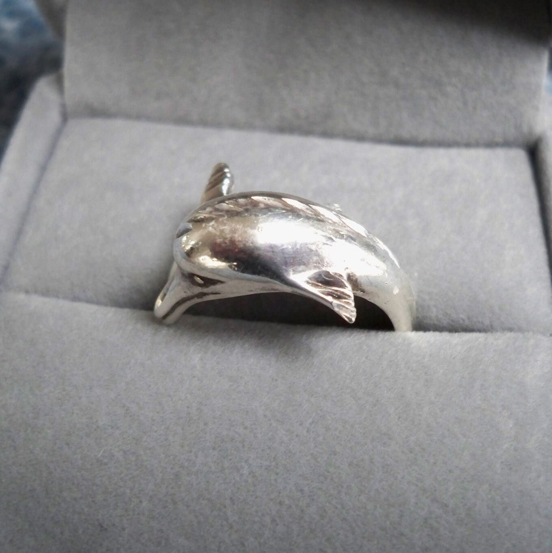 Vintage Sterling Silver Dolphin Ring Size 8 - Etsy