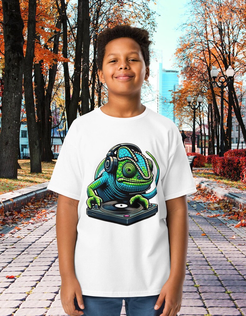 Kids DJ Chameleon T-shirt - Etsy Australia