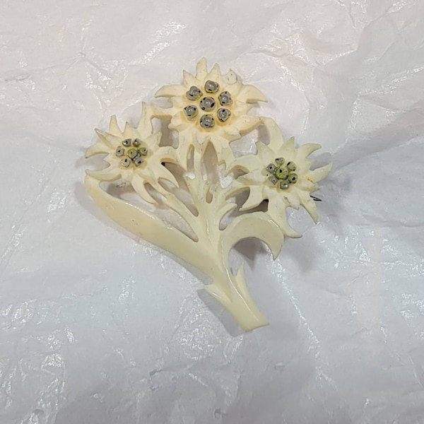 Edelweiss Brooch - Etsy