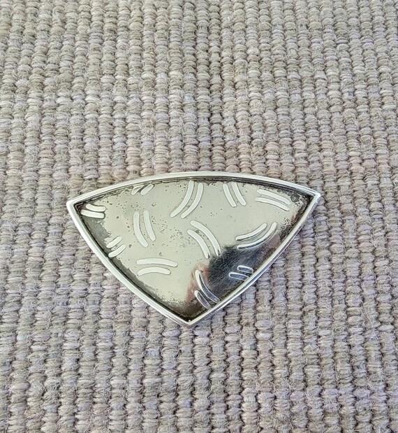 brooch fancy triangle - Gem