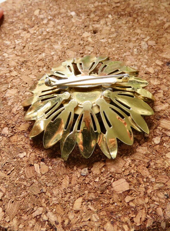 Jade & Coral flower pin antique chinese jade brooch - Gem