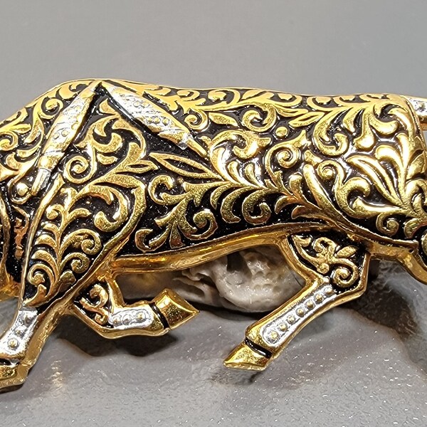 Bull Brooch - Etsy