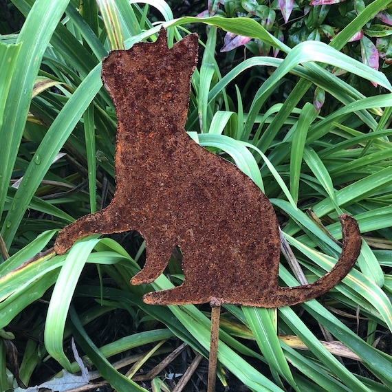 Metal Garden Cat Planter