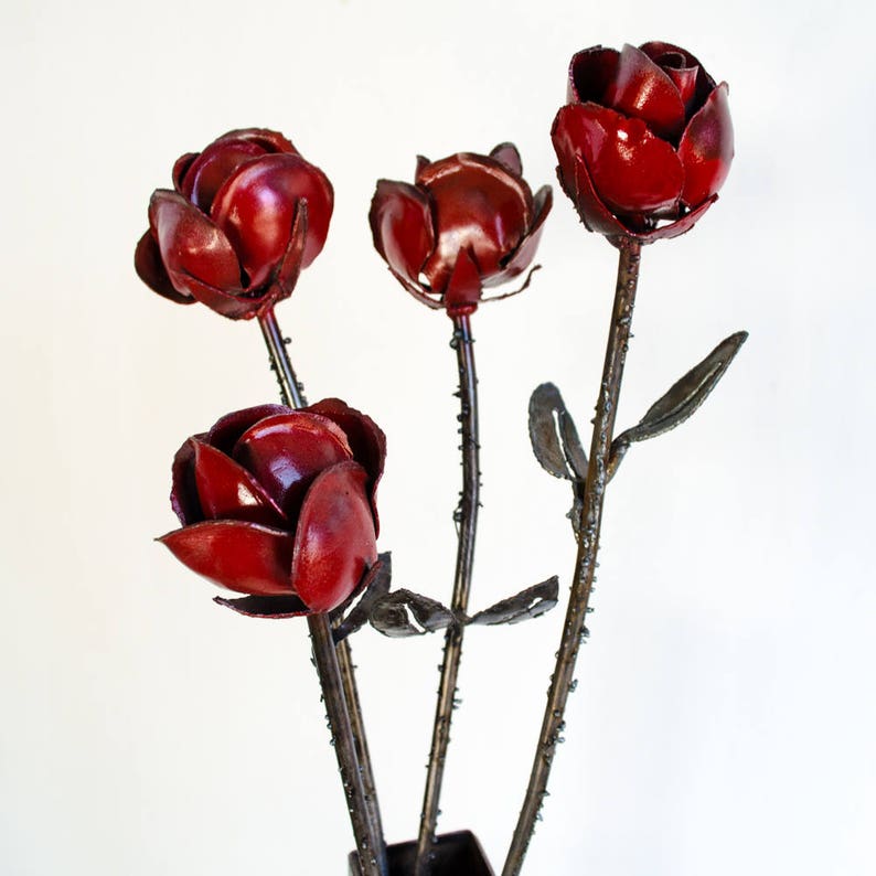 Metal Rose Flower Arrangement: Industrial Sculpture in Vase - Etsy
