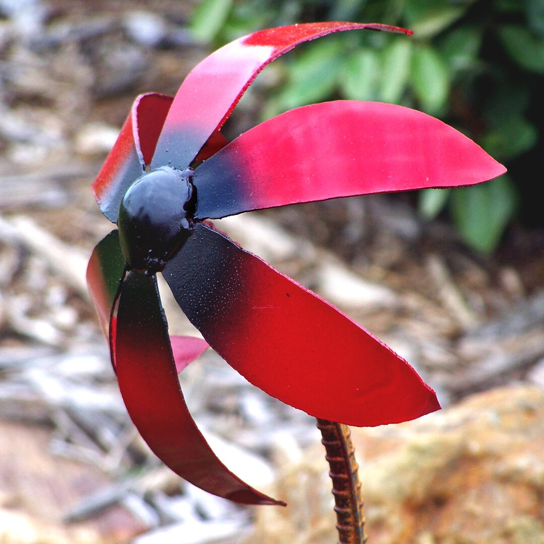 Metal Flower Stake: Hammered Steel Garden Art - "the Pearl" - Etsy