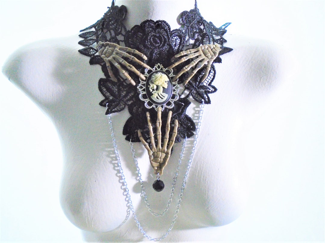 Spooky Victorian Skeleton Bride Skull Cameo Skeleton Hands Gothic ...