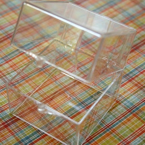 2 Inch Square Clear Polystyrene Boxes - Favors or Parties or Packaging ...