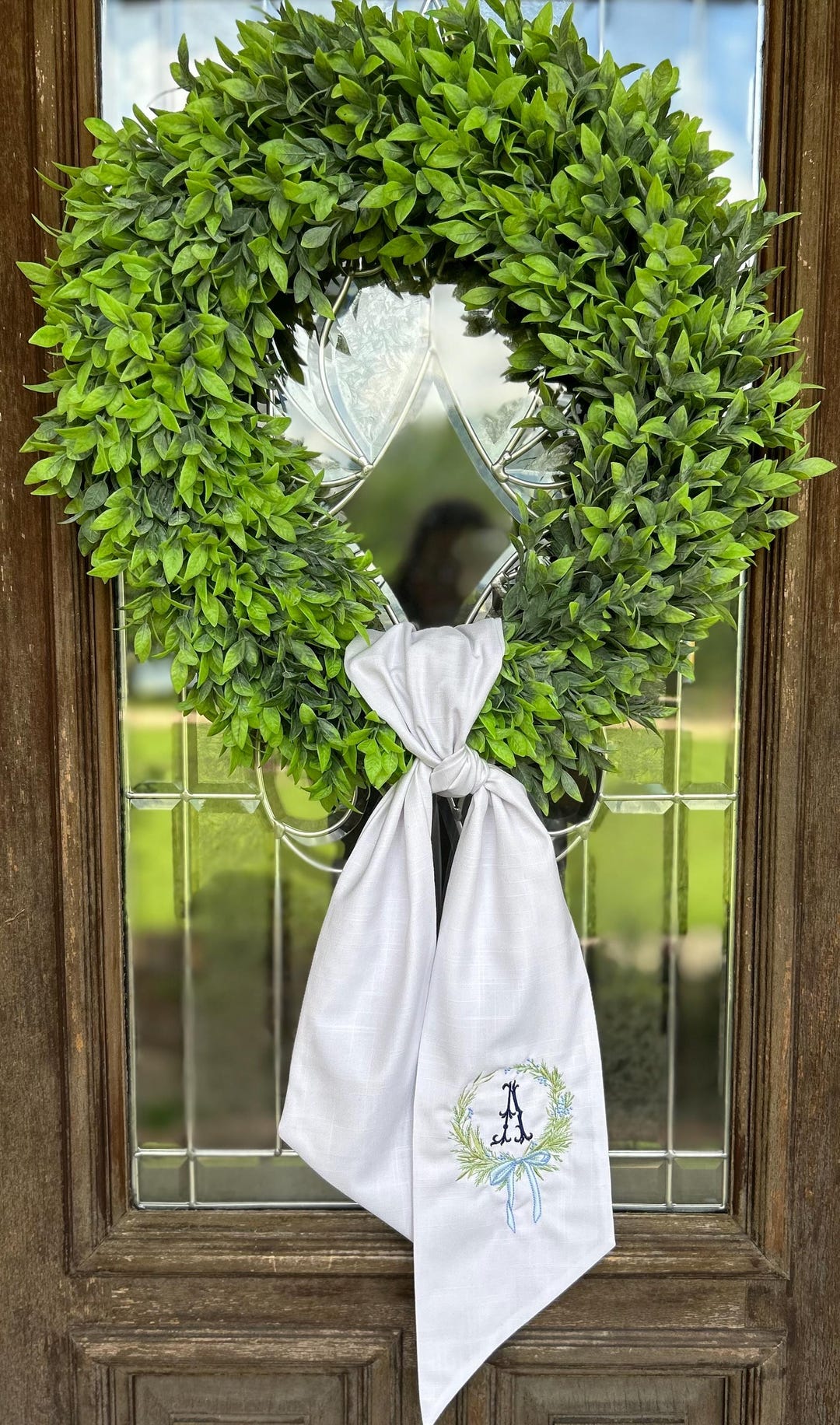 Simply Classy Monogram Embroidered Wreath Sash - Etsy
