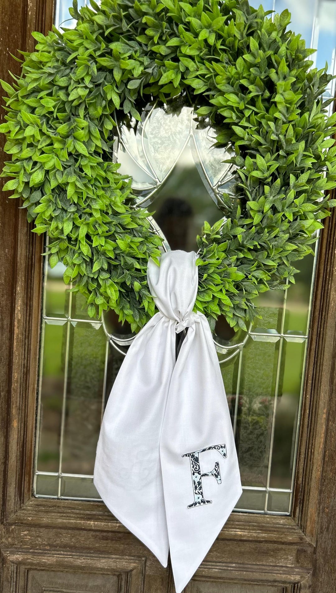 Chinoiserie Alphabet Monogram Embroidered Wreath Sash - Etsy