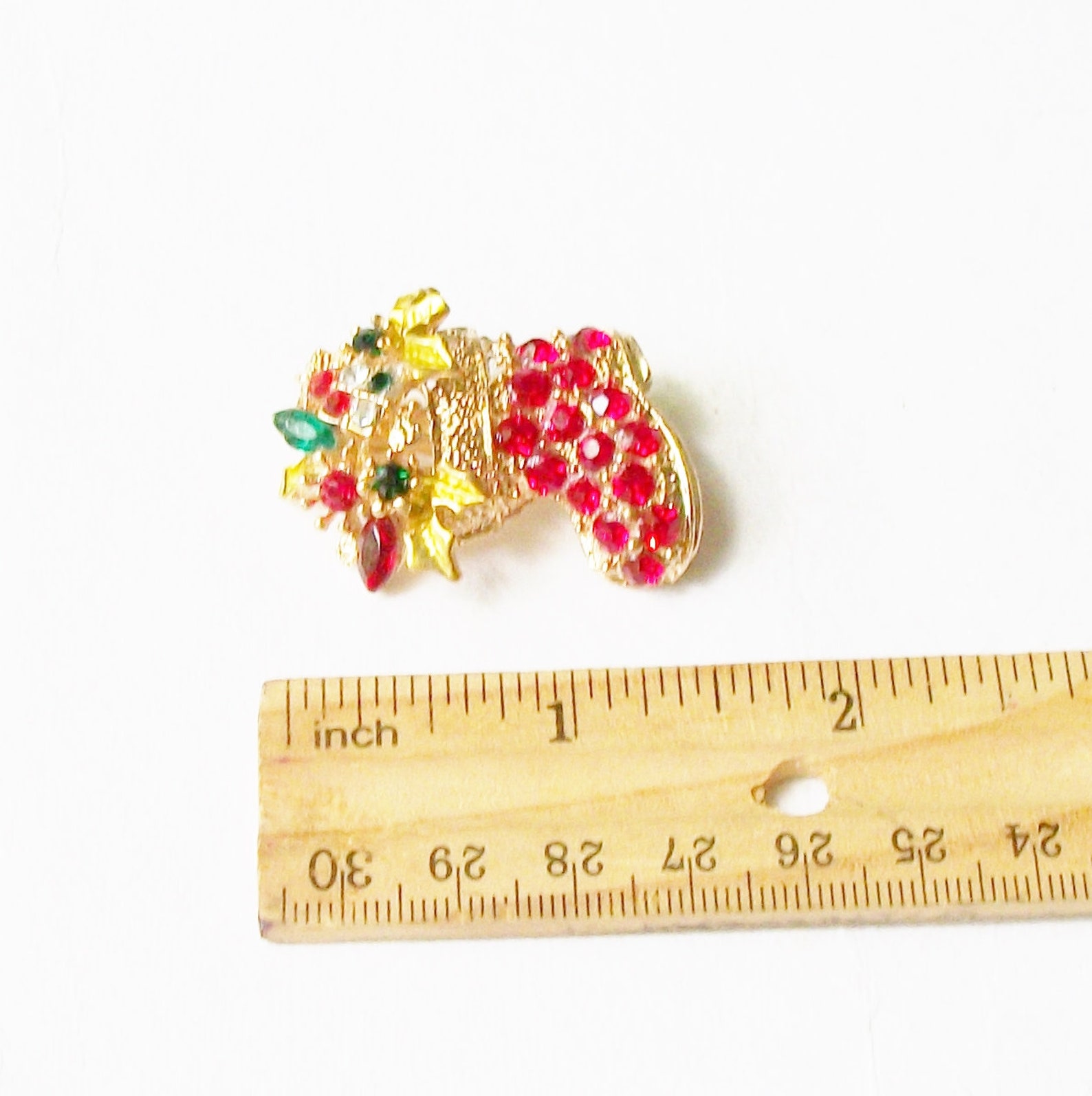 Vintage Christmas Boot Brooch - Etsy