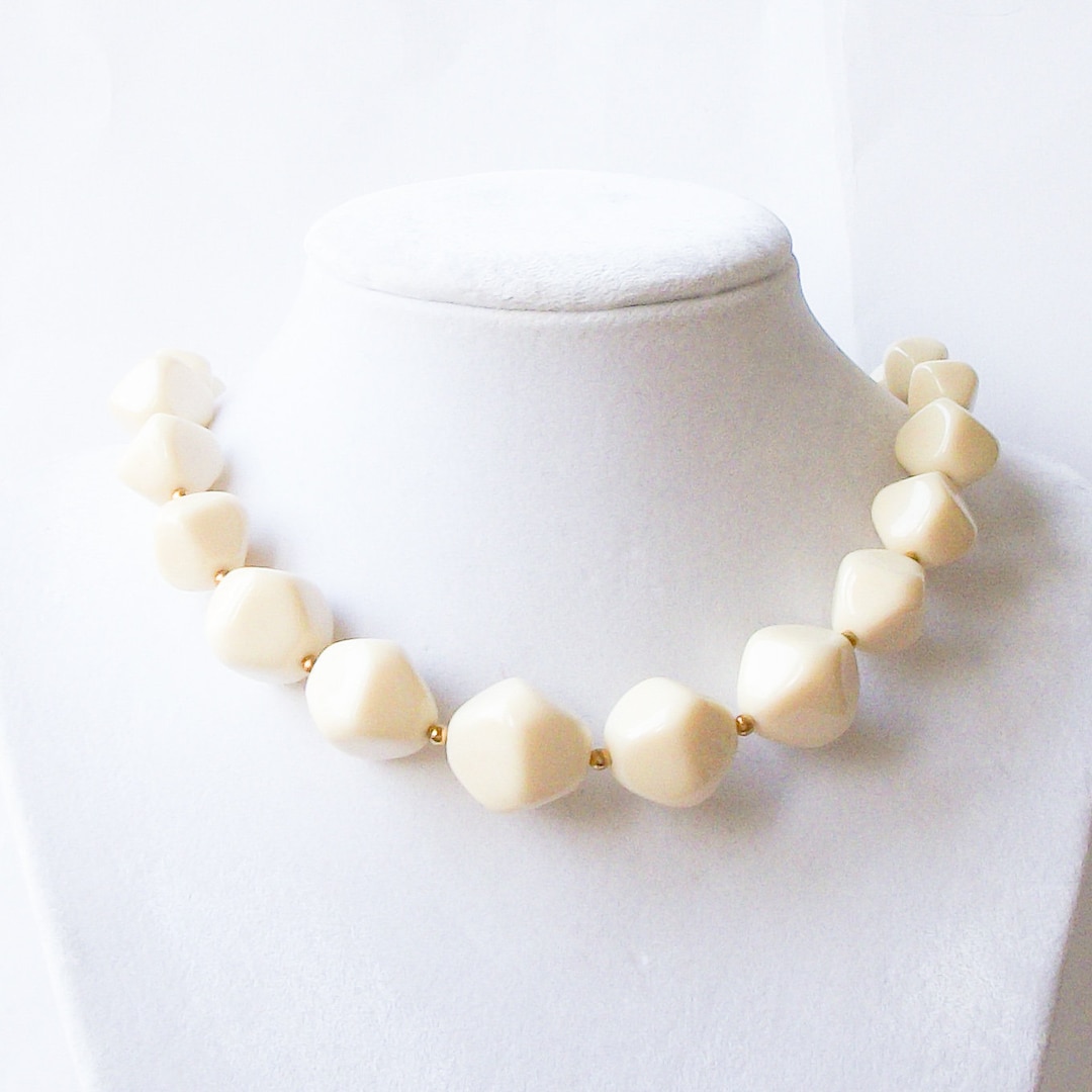Vintage Ivory Necklace, Vintage 28 Inch AVON Necklace Beaded Necklace ...
